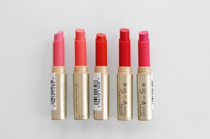 veracamilla.nl | Max Factor Colour Intensifying Lipstick Balm